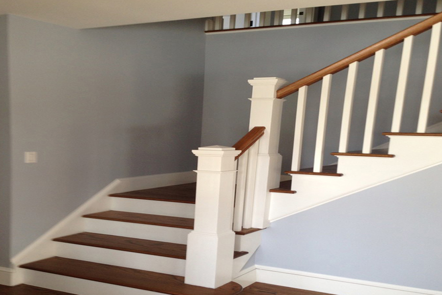 american staircase | Alexim Builders